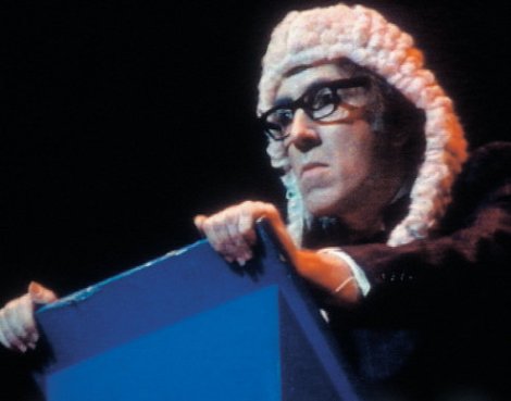 The Biased Judge Sketch – Gareth Stack